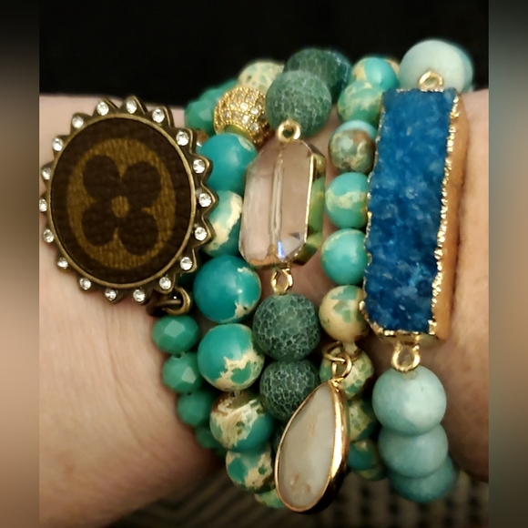 Keep It Gypsy | Jewelry | Keep It Gypsy 5 Piece Bracelet Stack With ...